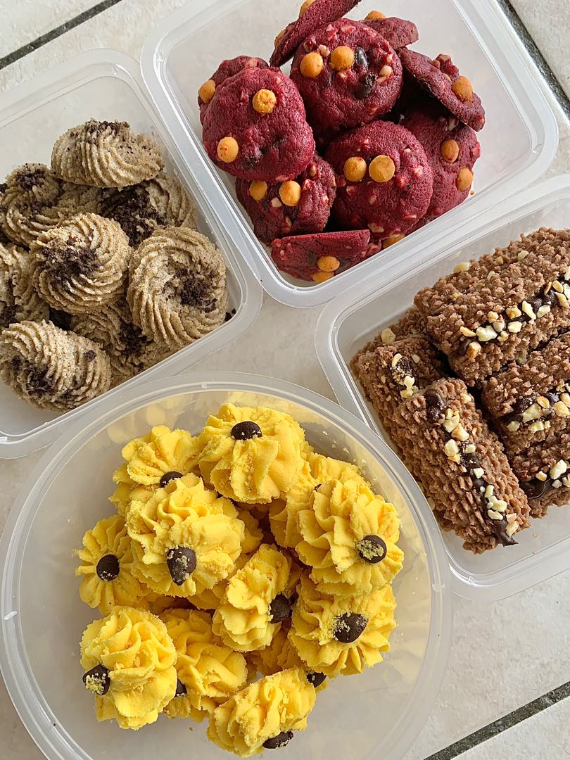 BISKUT RAYA KUIH RAYA, Food & Drinks, Homemade Bakes on Carousell