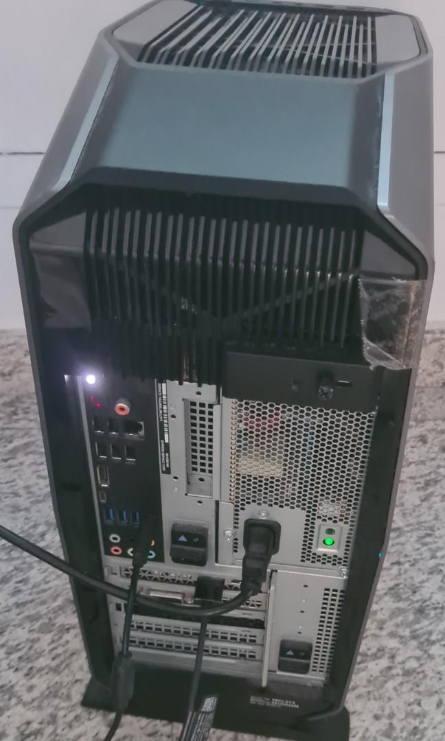 Gaming PC Dell Desktop Alienware Aurora R8, Computers & Tech, Desktops ...