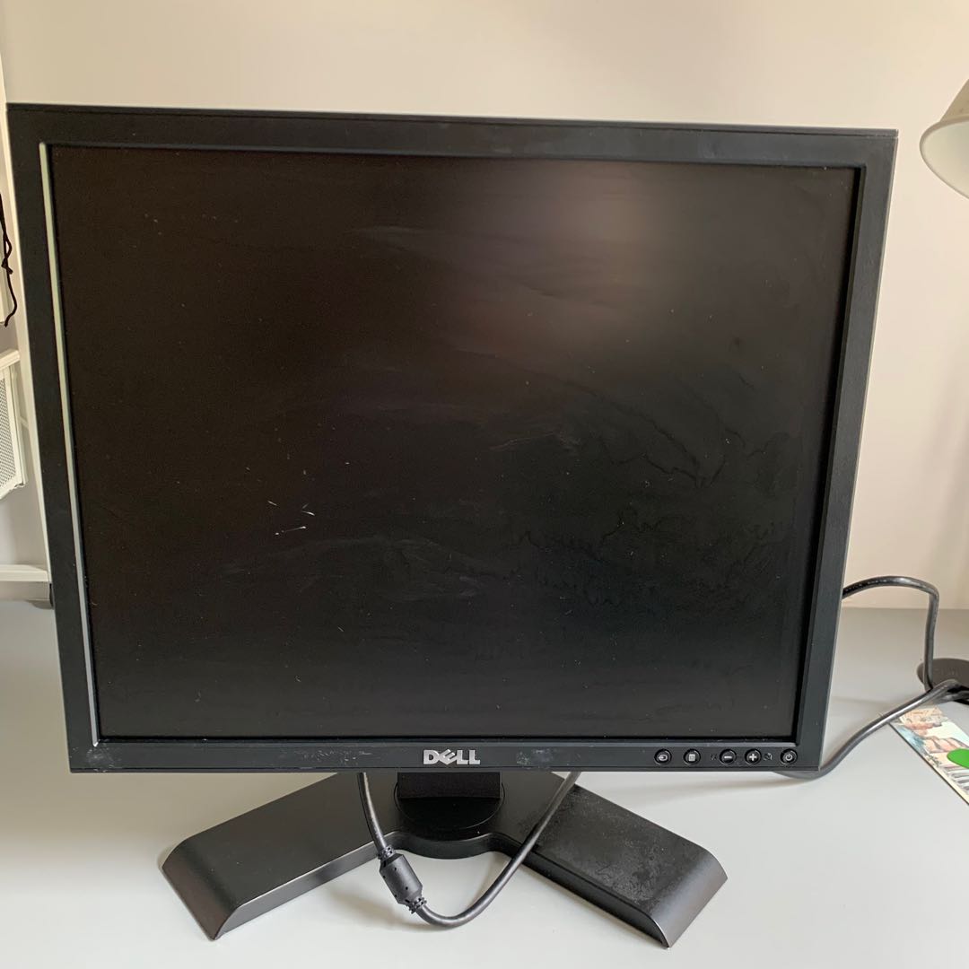 DELL monitor P190sb, 電腦＆科技, 電腦周邊及配件, 電子屏幕 - Carousell