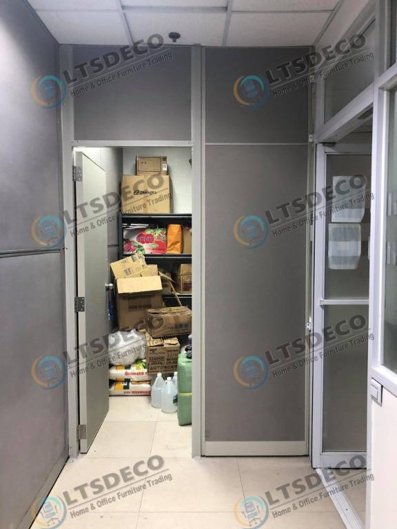floor to ceiling office partition with door & lock, in full fabric ...