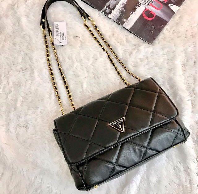 Guess Quilted Bag, Olshop Fashion, Olshop Wanita di Carousell