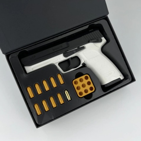 HK USP shell ejecting laser toy pistol, Hobbies & Toys, Toys & Games on ...