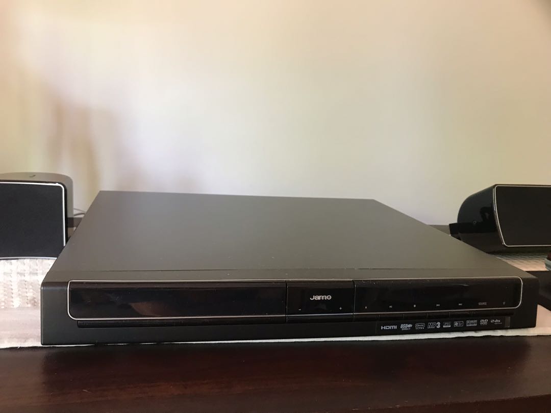 Jamo Hi Fi system with 5 speakers, Audio, Other Audio Equipment on ...