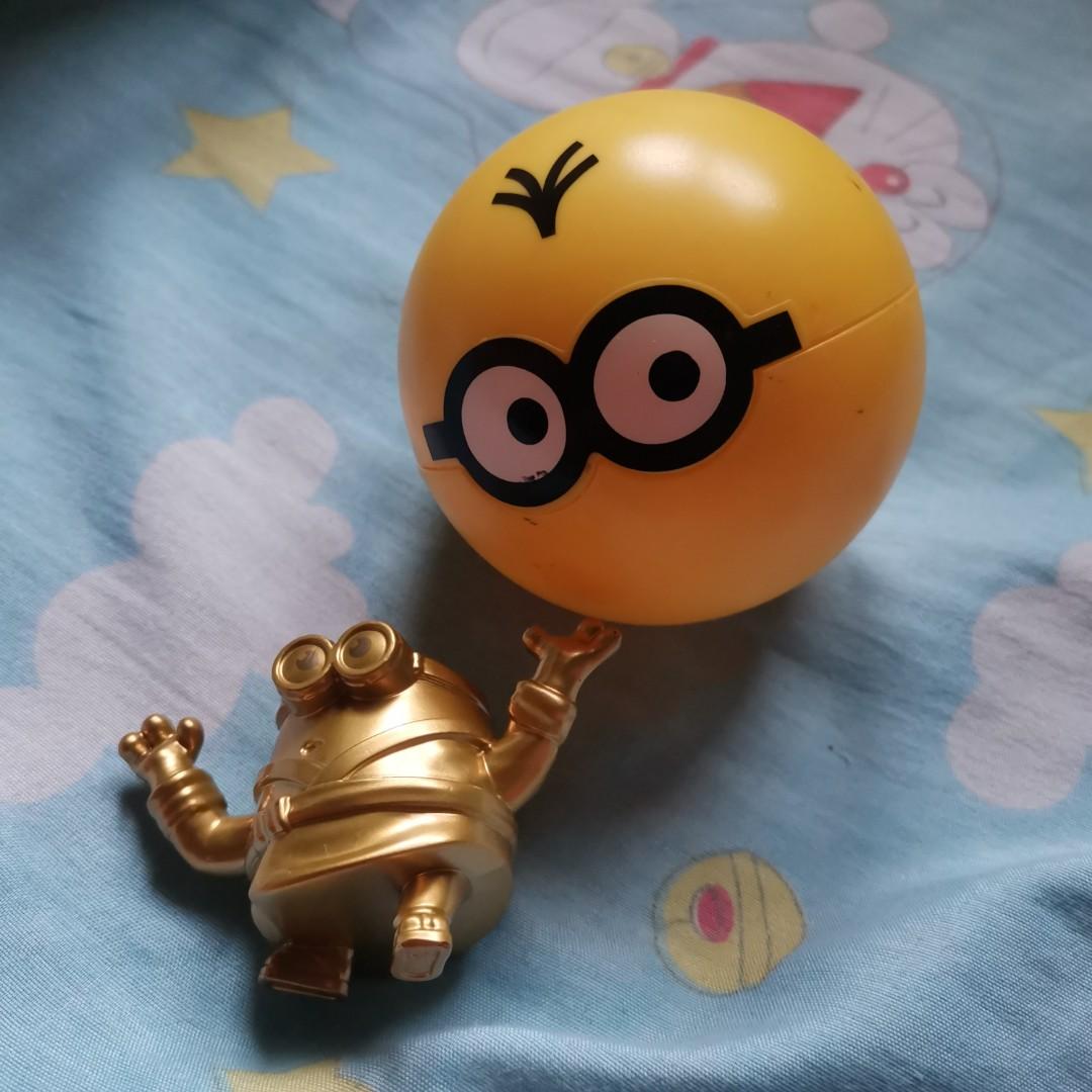 Mcdonalds Despicable Me Golden Minion toy, Hobbies & Toys, Memorabilia ...