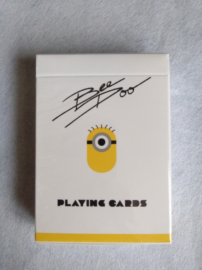 Minions Playing Cards, Hobbies & Toys, Toys & Games on Carousell