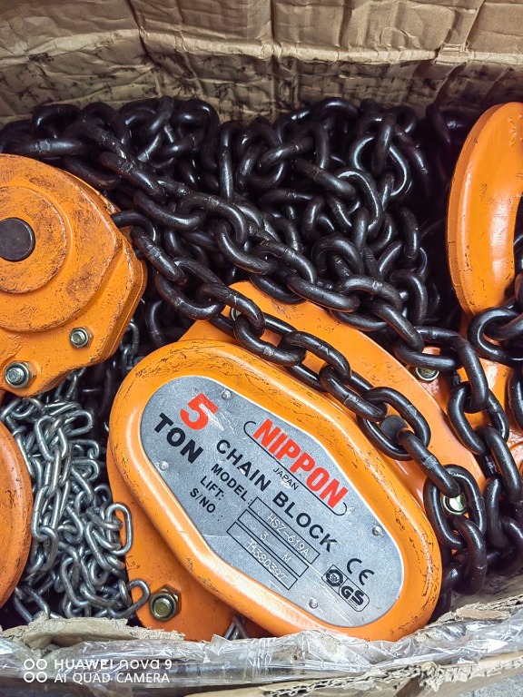 Nippon Chain Block 5T, Commercial & Industrial, Industrial Equipment on ...