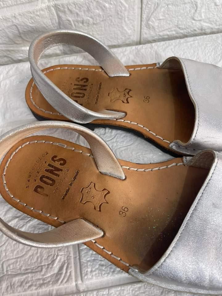 Original Avarca Pons, Women's Fashion, Footwear, Flats & Sandals on ...