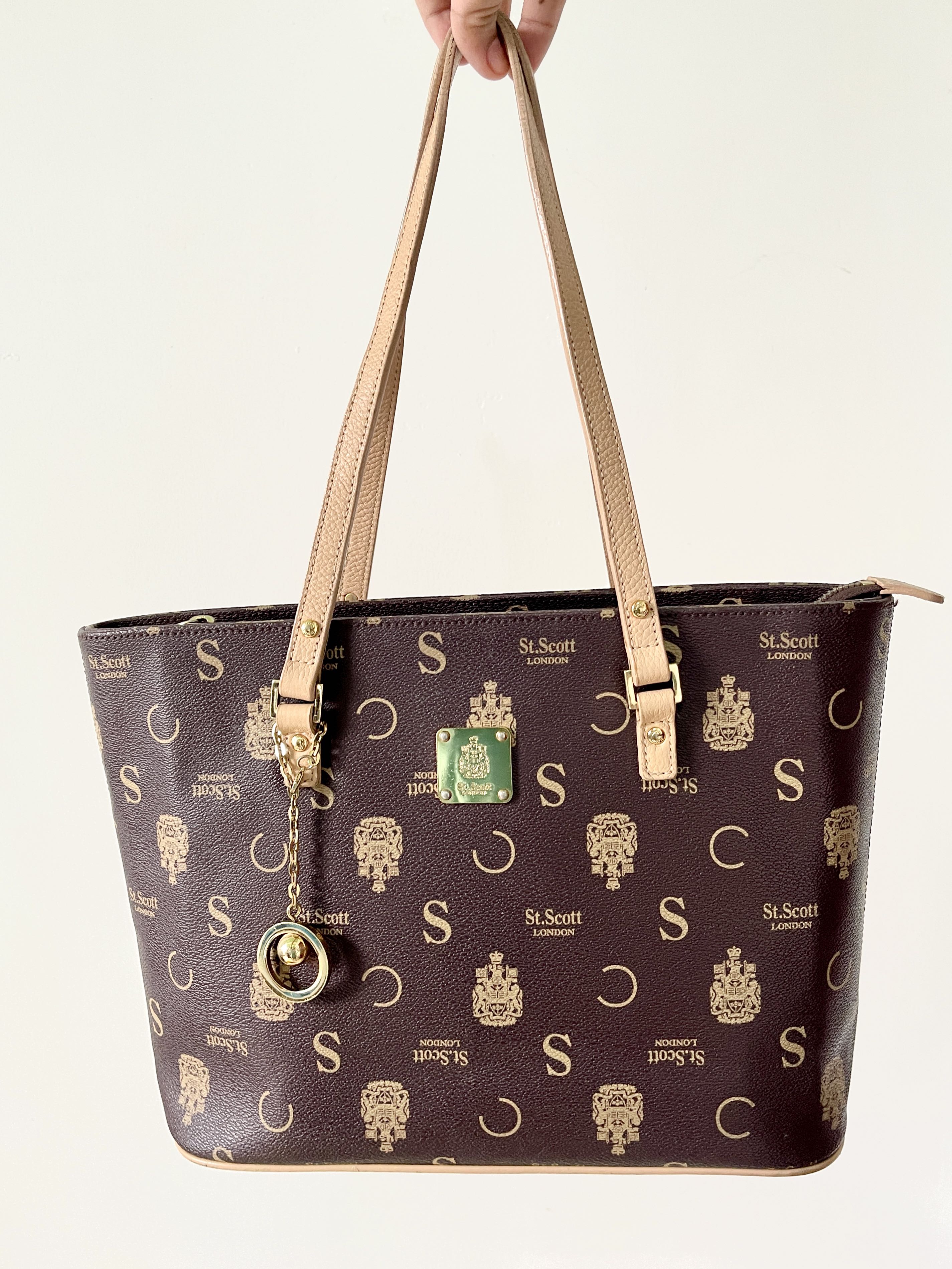 Original St. Scott London Tote Bag, Women's Fashion, Bags & Wallets ...
