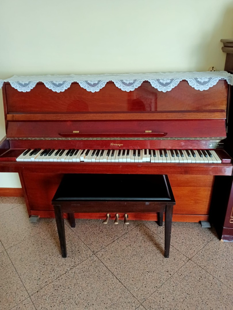 Piano (Not Working & need repair), Hobbies & Toys, Music & Media ...