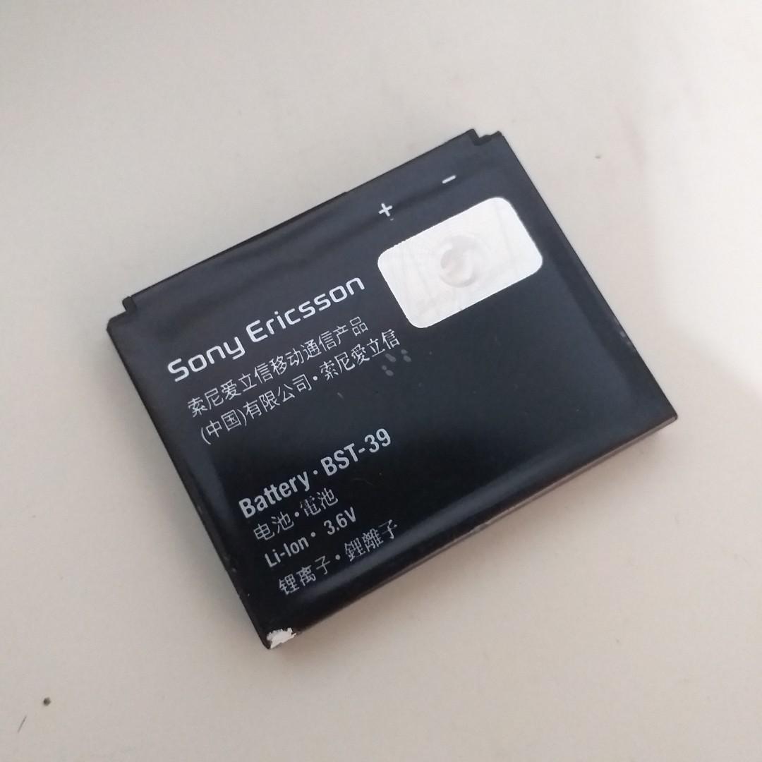 Sony Ericsson W508 Walkman series, Telepon Seluler & Tablet, Lainnya di ...