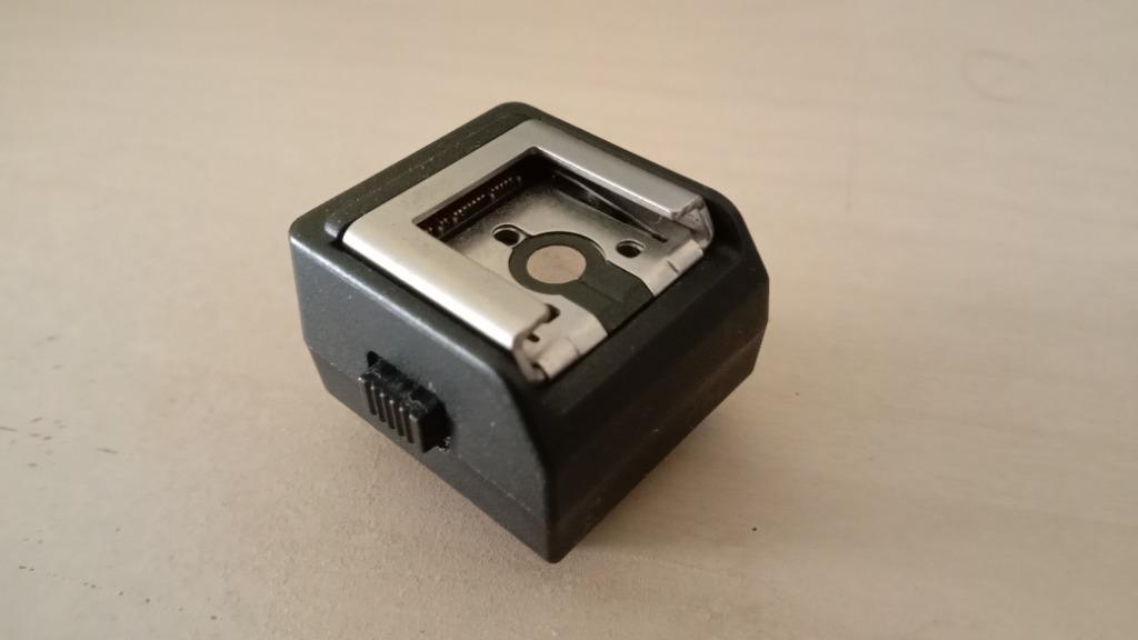 Sony flash shoe adapter ADP-AMA, Photography, Photography Accessories ...
