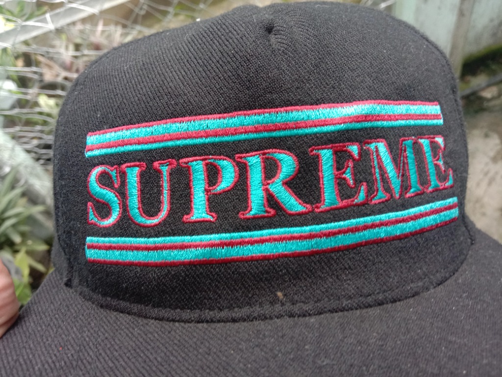 Supreme snapback, Men's Fashion, Watches & Accessories, Caps & Hats on ...