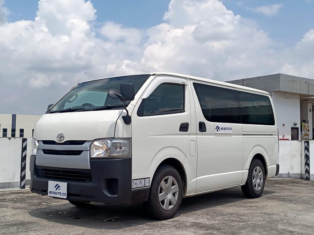 Toyota Hiace Commuter Bus 3.0 DX Auto, Cars, Commercial Vehicles, Used ...