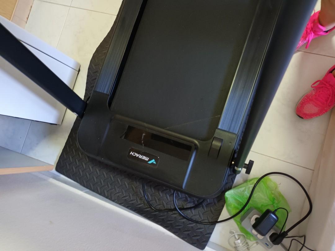 Trackmill, Sports Equipment, Exercise & Fitness, Cardio & Fitness ...