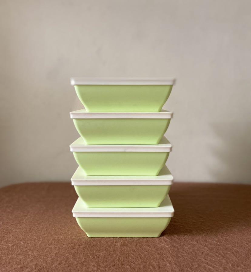 TUPPERWARE 960ML ZEN SQUARE, Furniture & Home Living, Kitchenware ...