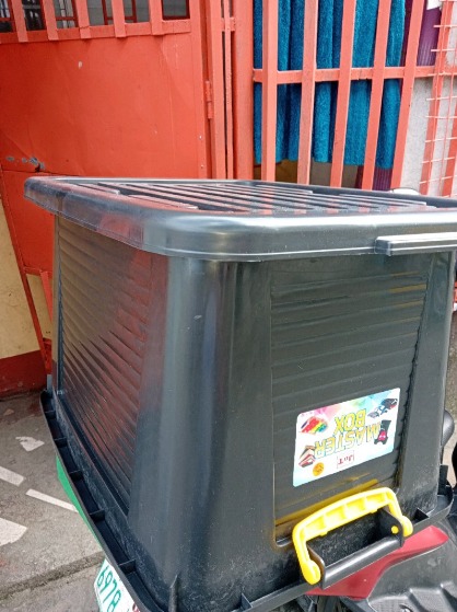 143L storage boxes BIG BIG BIG, Furniture & Home Living, Home ...