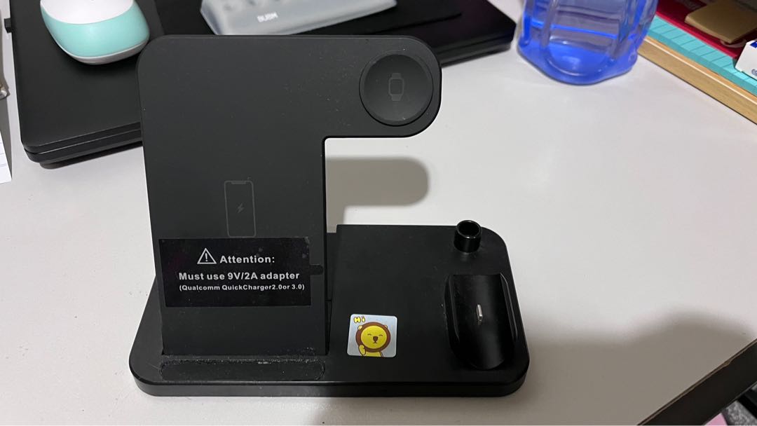 4 in 1 Wireless Charging Port, Mobile Phones & Gadgets, Mobile & Gadget ...