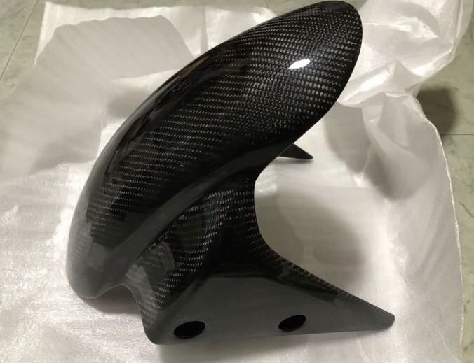 Aerox mudguard gp carbon, Motorcycles, Motorcycle Accessories on Carousell