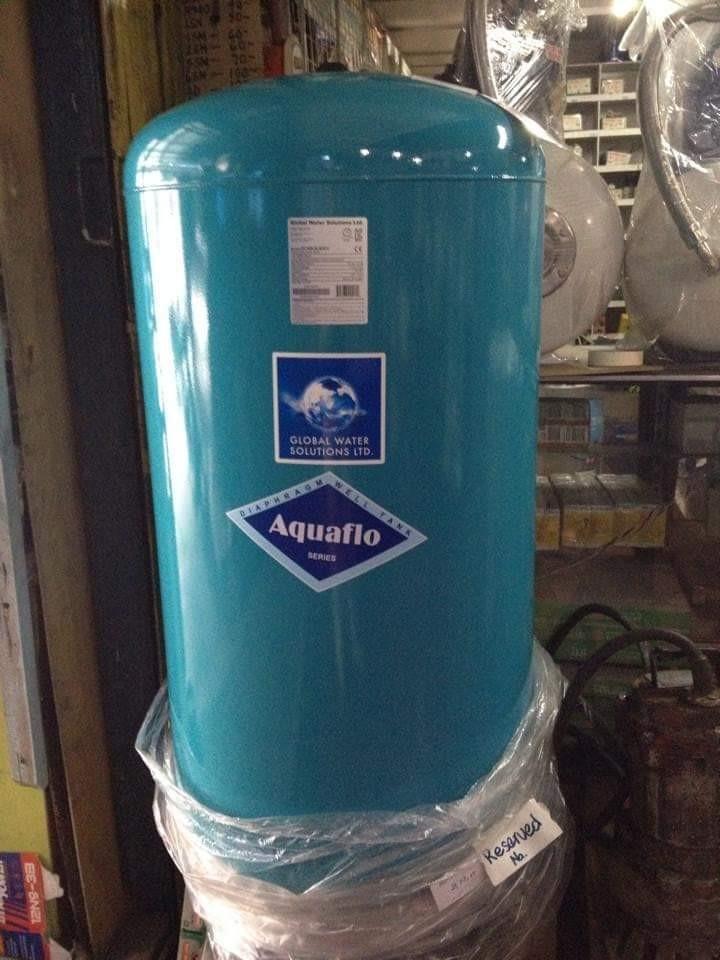 Aquaflo bladder tank, Commercial & Industrial, Construction & Building ...