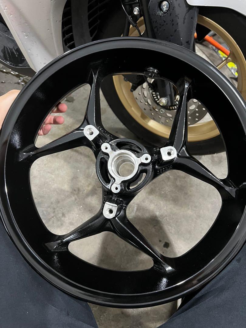 Axio Sport Rim For Aerox (Model VSO3), Motorcycles, Motorcycle ...