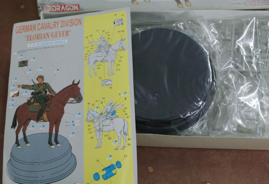 Dragon models-威龍-1615-1/16-German-Waffen SS- Cavalry Division -Florian Geyer-w/display base-made ...