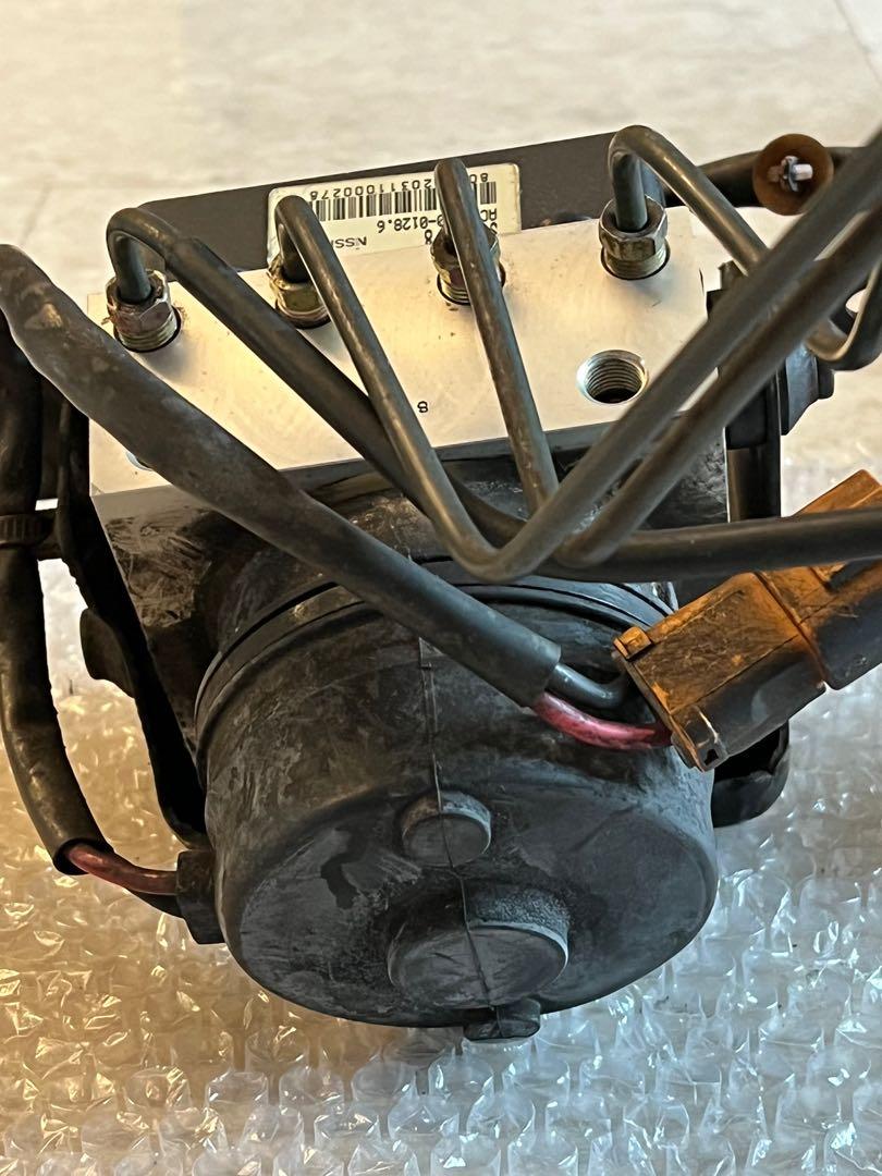 EK4 ABS Modulator & Proportioning Valve Assembly, Car Accessories ...