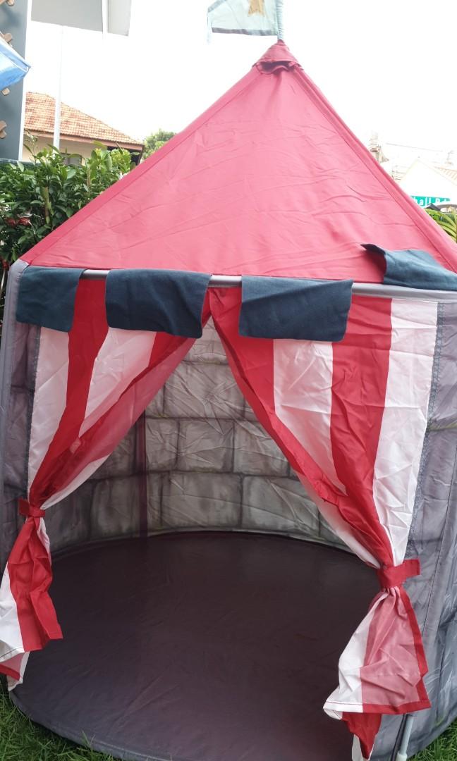 Foldable Castle, Babies & Kids, Infant Playtime on Carousell