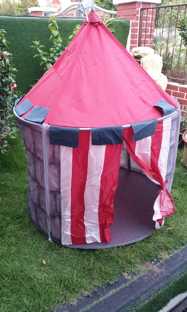 Foldable Castle, Babies & Kids, Infant Playtime on Carousell