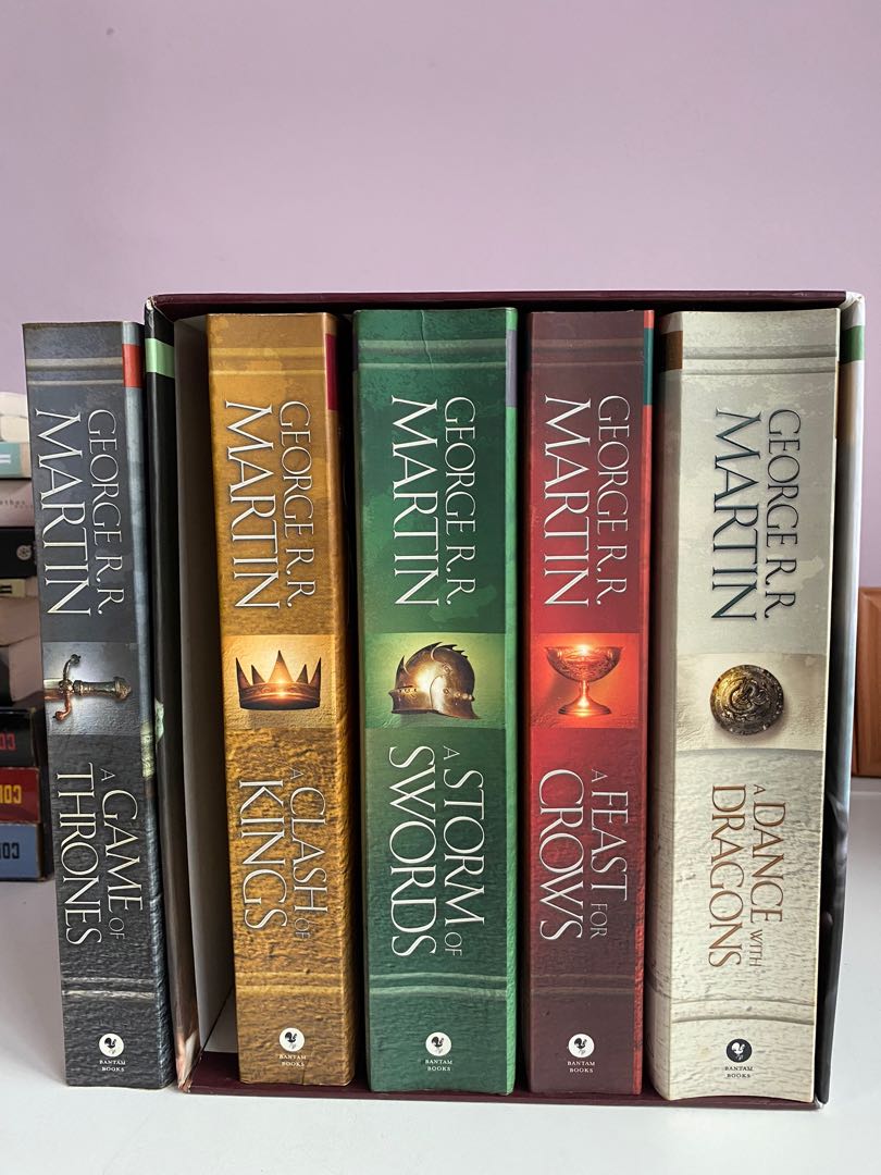 GAME OF THRONES BOX SET (Limited Edition), Hobbies & Toys, Books ...