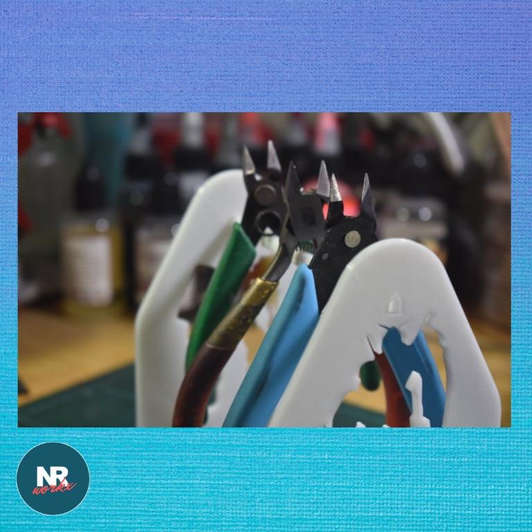 Gunpla Gundam Nipper Stand Model Kit, Hobbies & Toys, Toys & Games on ...