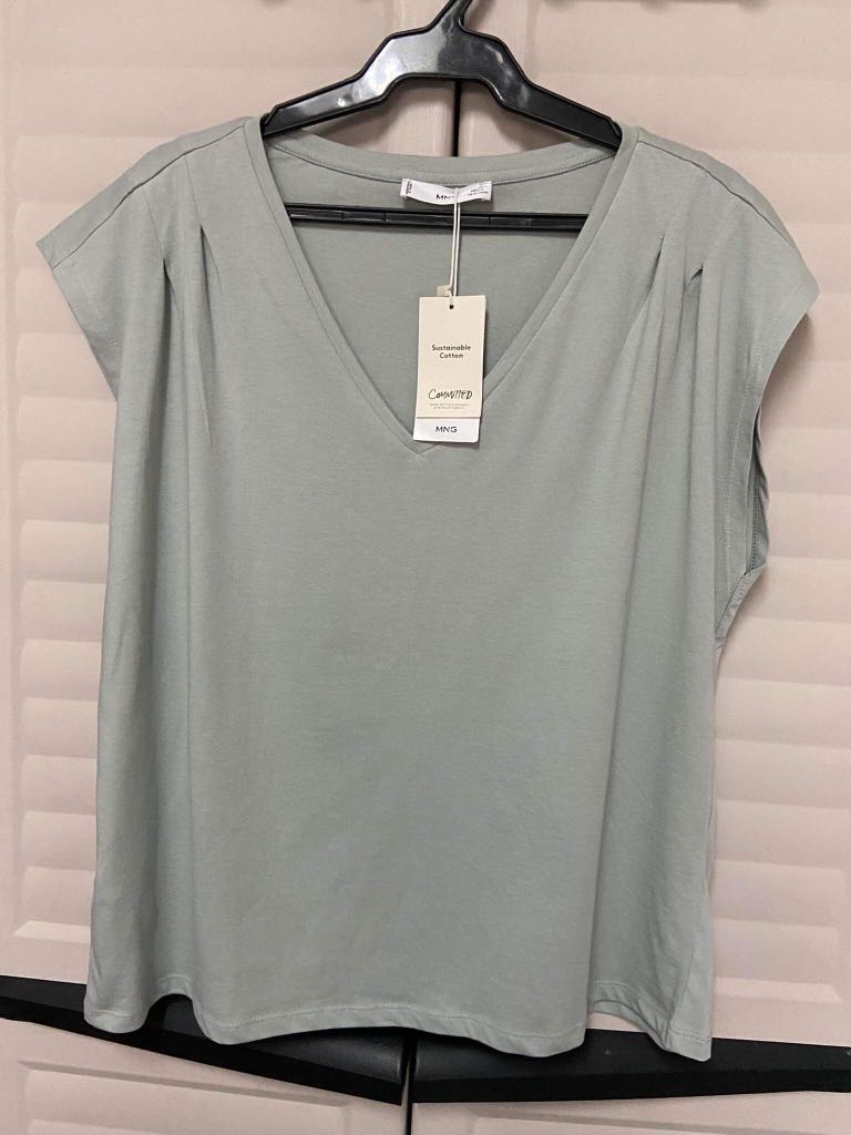 Mango Sage Green Top - Large, Women's Fashion, Tops, Shirts on Carousell