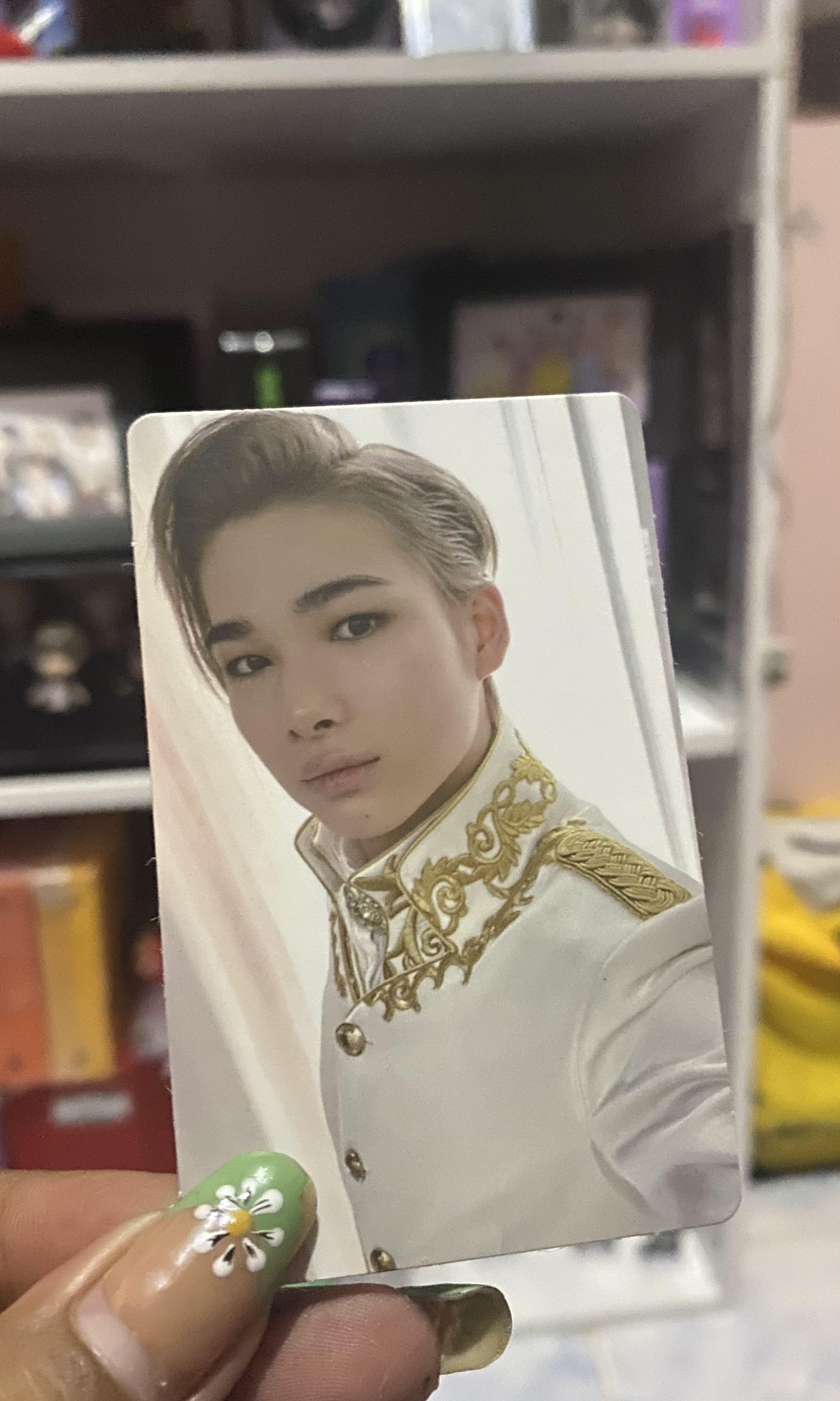 Ni-Ki Border:Carnival up version Set, Hobbies & Toys, Memorabilia ...