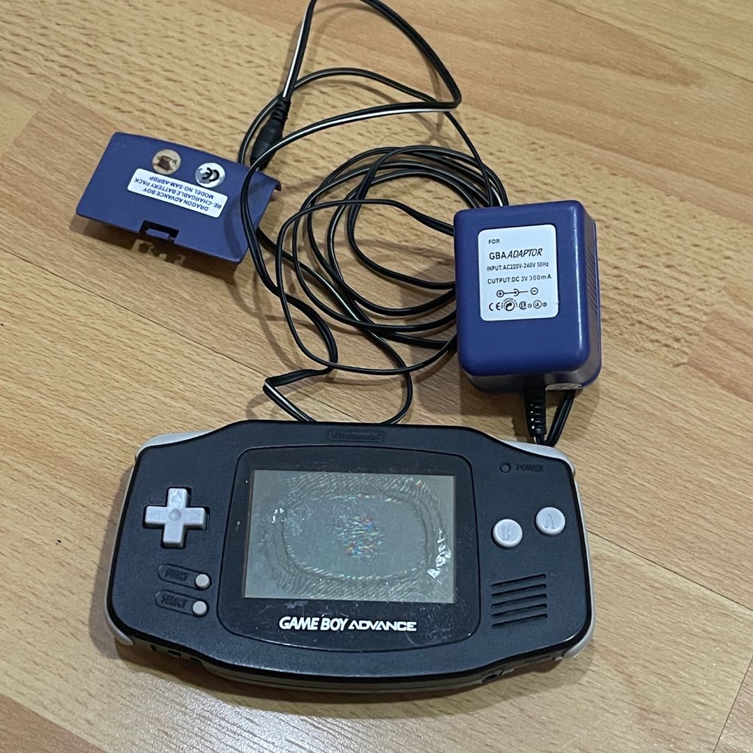 Nintendo game boy advance vintage collection, Video Gaming, Video Game ...