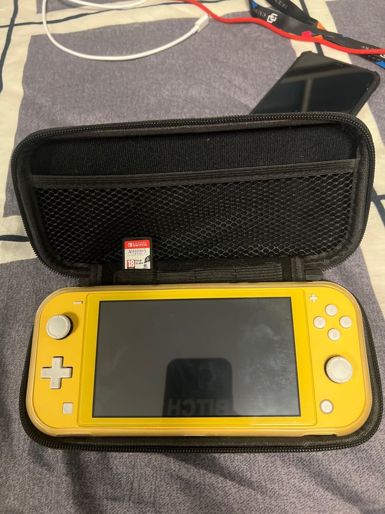 NINTENDO SWITCH LITE YELLOW, Video Gaming, Video Game Consoles ...