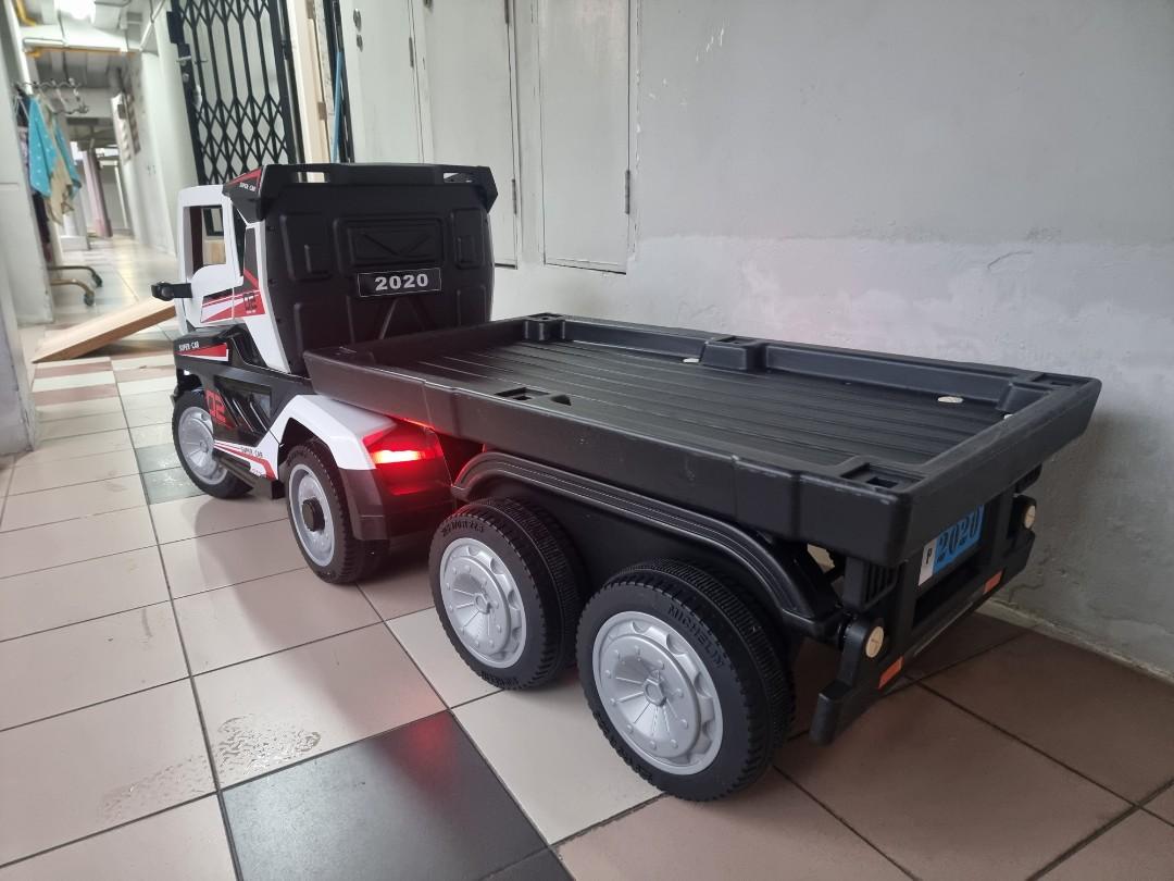 Remote control lorry for kids, Hobbies & Toys, Toys & Games on Carousell