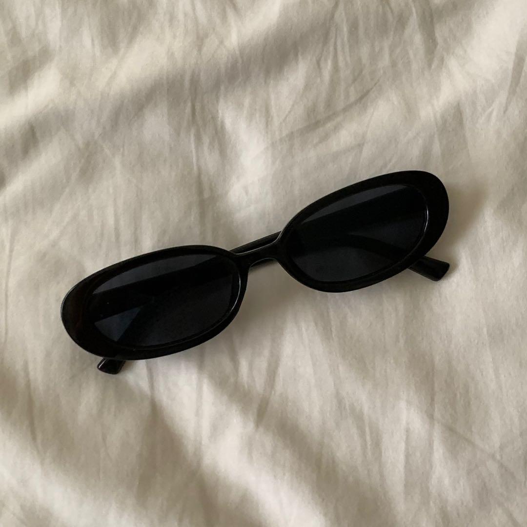 Retro Sunnies (Blue Tint Rectangular and Black Tint Oval), Women's ...