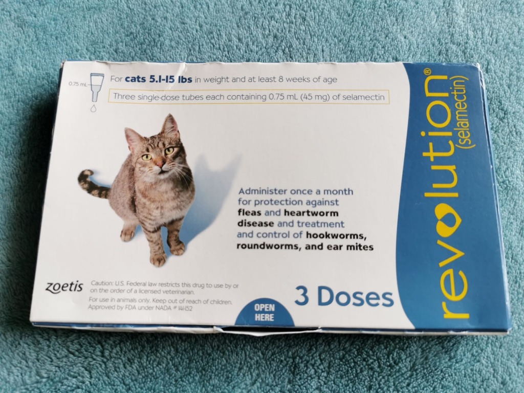 Revolution cat (3 doses), Pet Supplies, Health & Grooming on Carousell