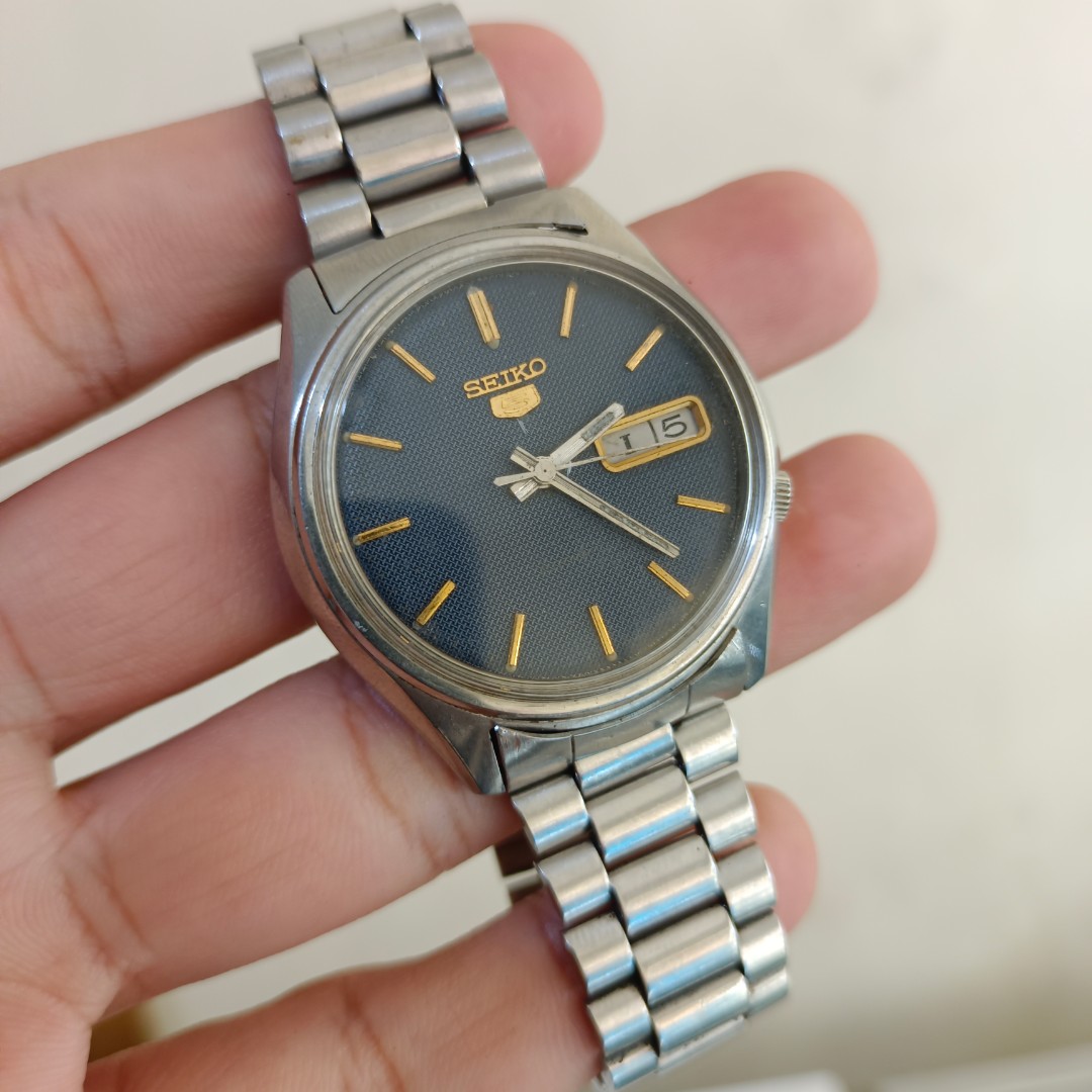 Seiko 5 Automatic blue dial RARE Original, Fesyen Pria, Jam Tangan di ...