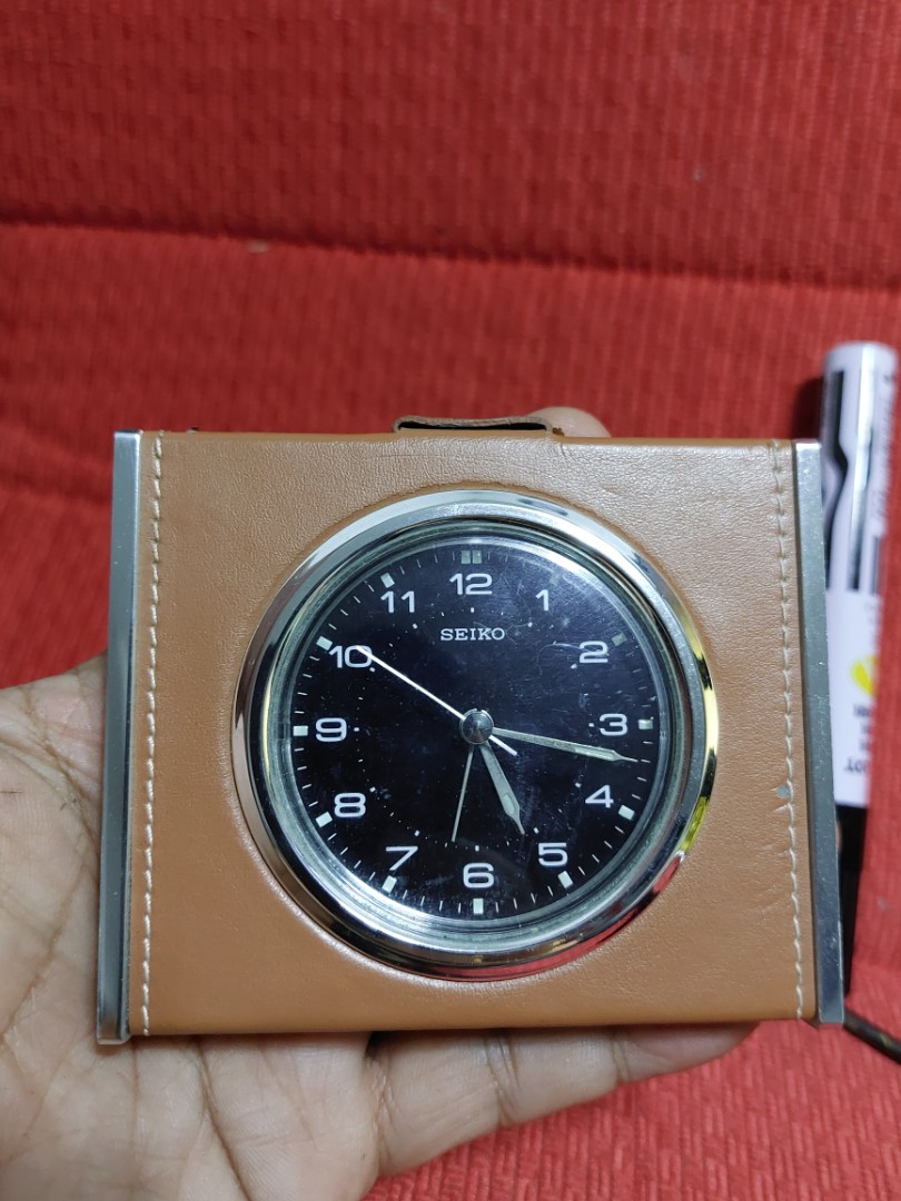 Seiko Desk Clock, Furniture & Home Living, Home Decor, Clocks on Carousell