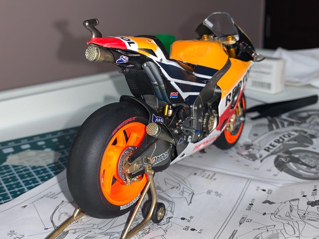 Tamiya 1/12 Honda repsol rc213v 2014 champion, Hobbies & Toys, Toys ...