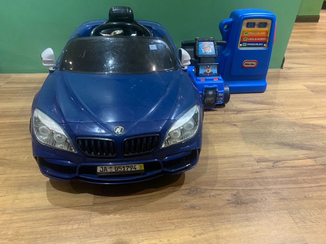 toy cars w/ little tikes gas tank, Babies & Kids, Infant Playtime on ...