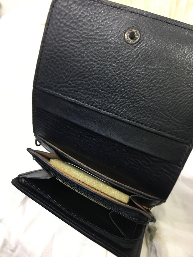 [03160] 無印良品 Muji 真皮銀包, 男裝, 手錶及配件, 銀包、卡片套 - Carousell