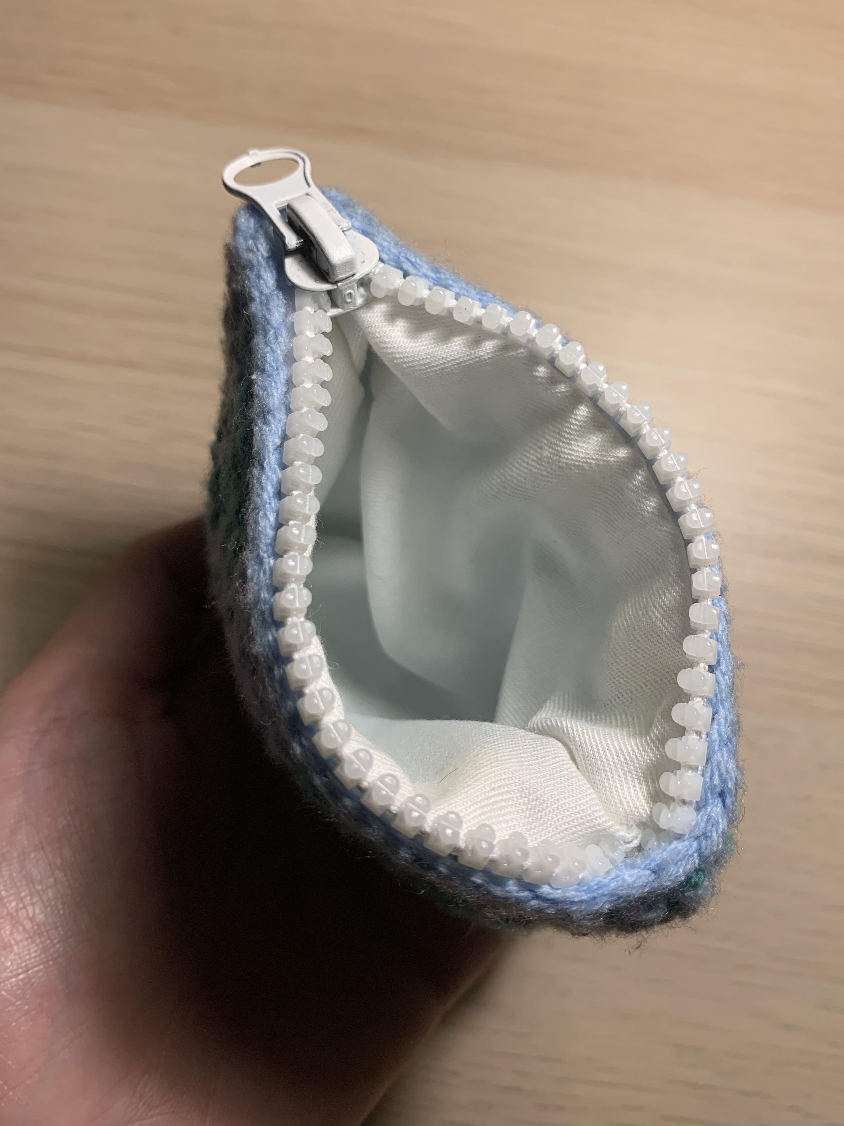 Crochet checkered coin purse, Luxury, Bags & Wallets on Carousell