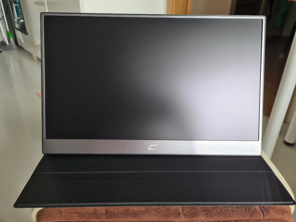 Crossover 15.6 inch FHD multi-touch portable monitor (model 16TF5 ...