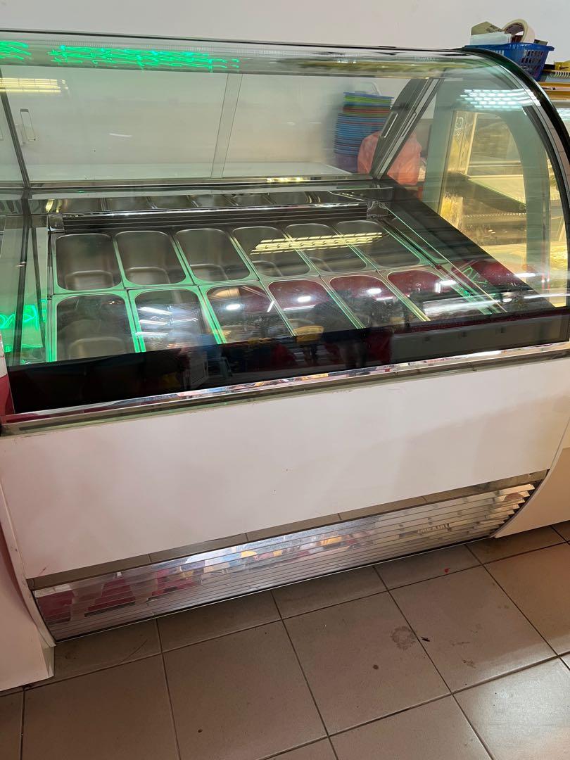 Gelato Display Freezer, TV & Home Appliances, Kitchen Appliances ...