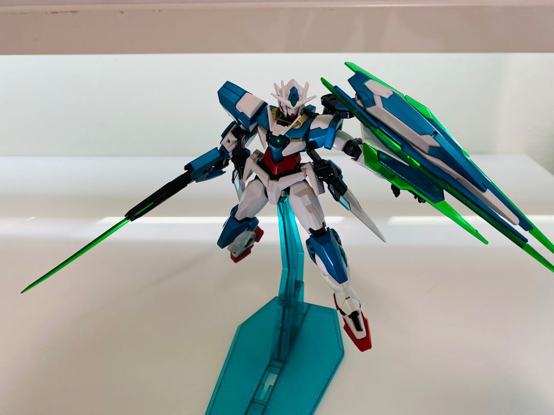 HG 00 Qanta Gundam (metallic painted), Hobbies & Toys, Toys & Games on ...