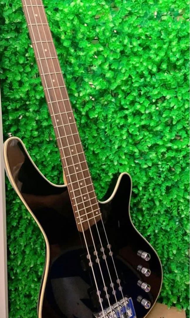 Ibanez srx 360, 興趣及遊戲, 音樂、樂器 & 配件, 樂器 - Carousell