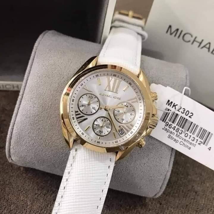 MK LEATHER STRAP IN WHITE AUTHENTIC WATCH, Women's Fashion, Watches ...