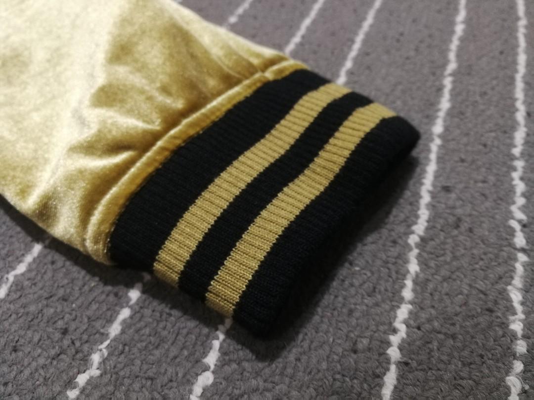 MONSTER HUNTER world X CAPCOM X Sukajan JACKET L, Men's Fashion, Coats ...