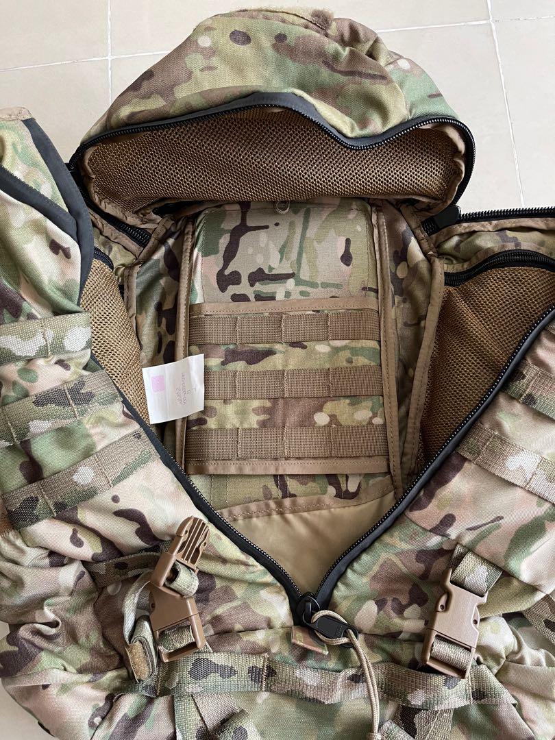 Mystery ranch 3dap matbock drybag multicam, Men's Fashion, Bags ...